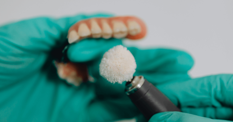 Denture Storage Dos and Don'ts | Kevin Manners Clinics